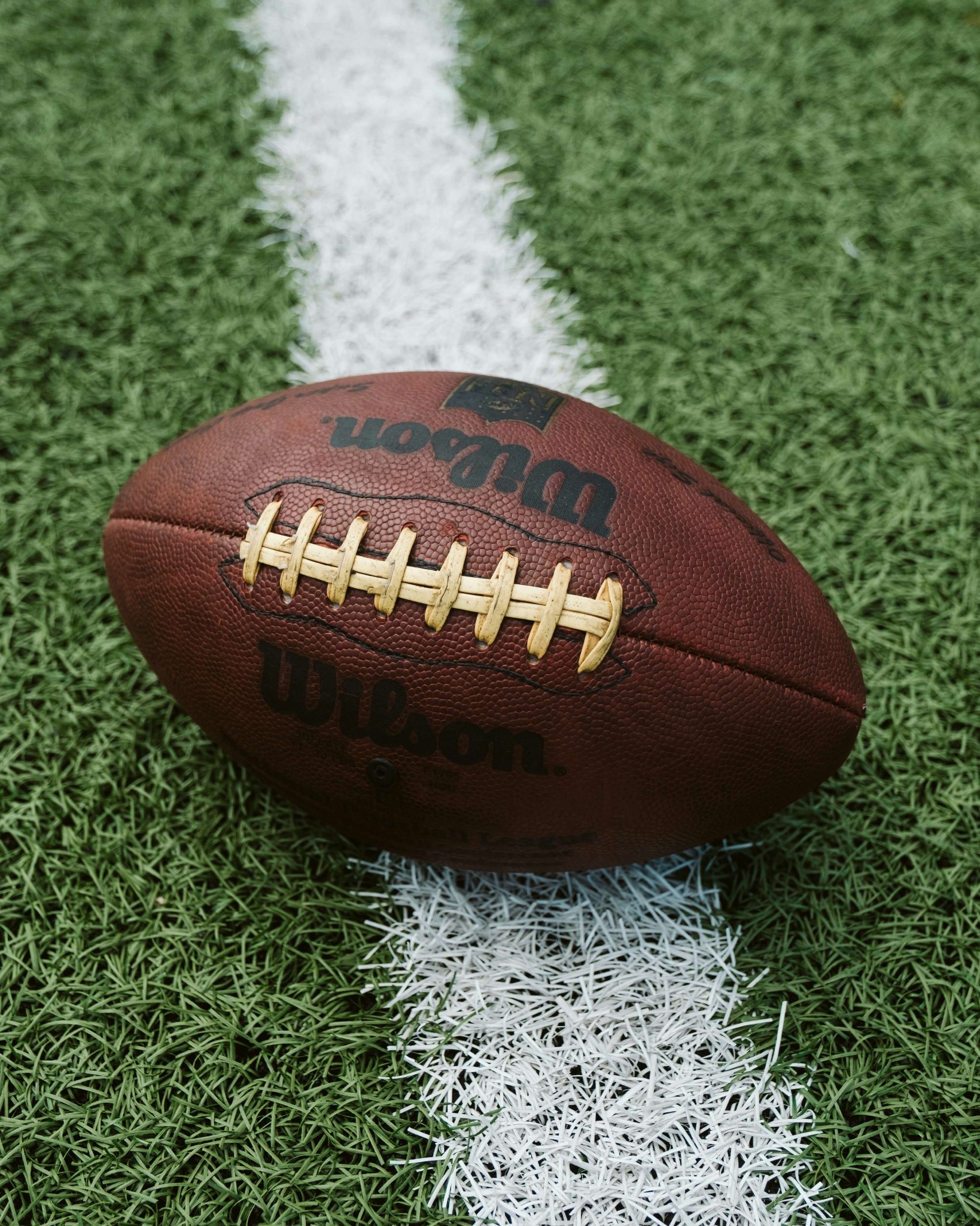 Sr. Football vs. Chinook-Lethbridge - Lord Beaverbrook High School
